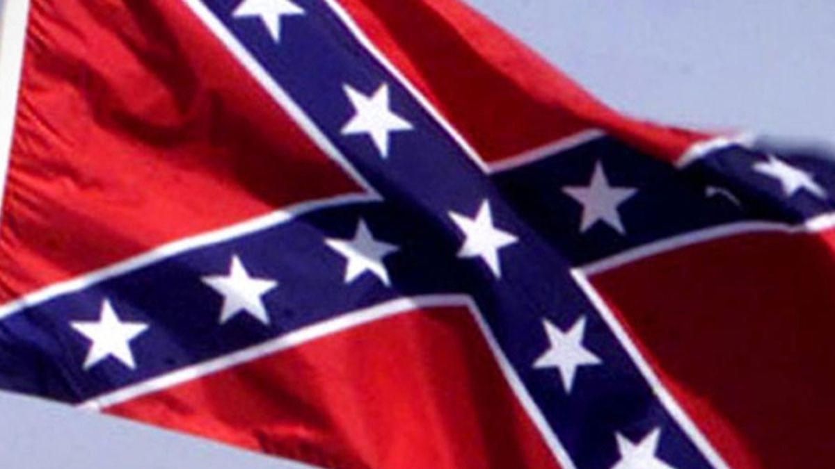Betiltották egyes amerikai temetőkben a konföderációs zászlót - Mandiner