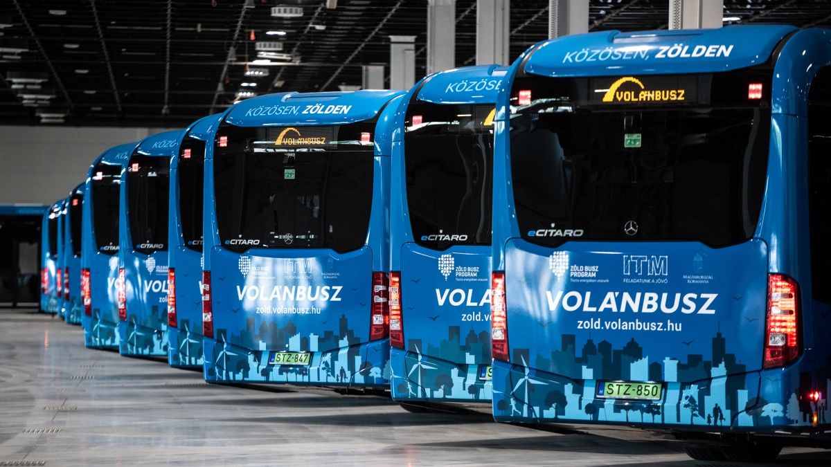 Hatvan új elektromos busz érkezik jövőre a Zöld Busz Programban