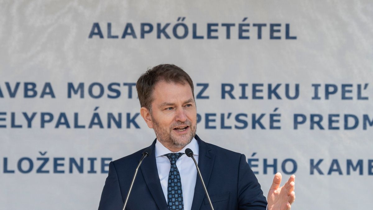 Magyarul beszélgetett kommentelőivel Igor Matovic a Facebookon - Mandiner