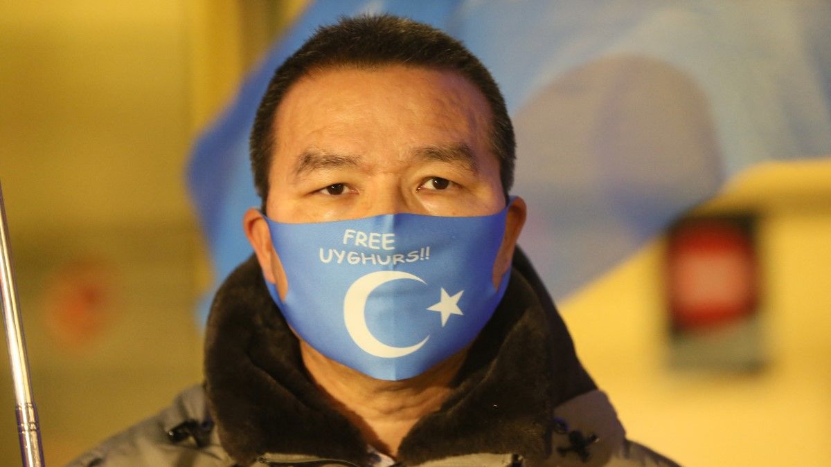 Amerika bojkottálja a feltételezhetően ujgur kényszermunkások által ...