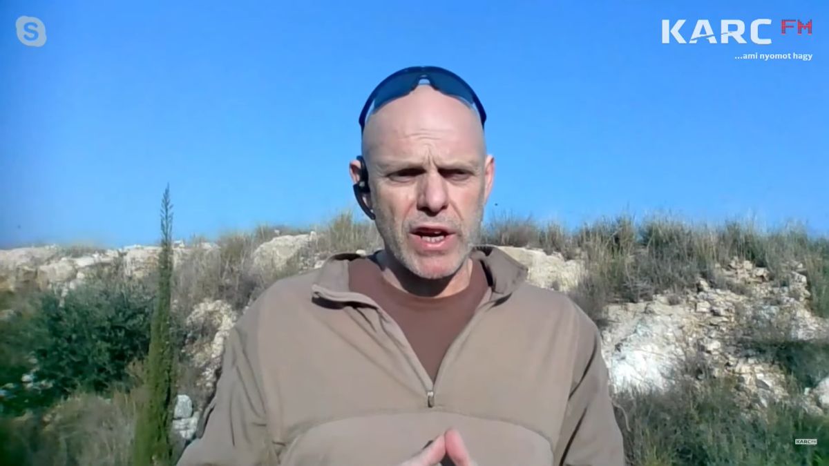 Robert C. Castel: Oroszország jelezte, készen áll egy atomháborúra