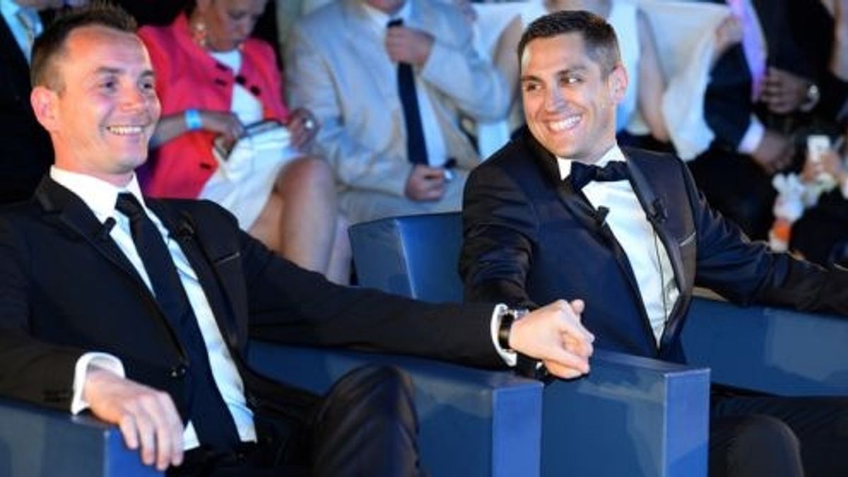 Itt az első francia meleg házaspár - Mandiner