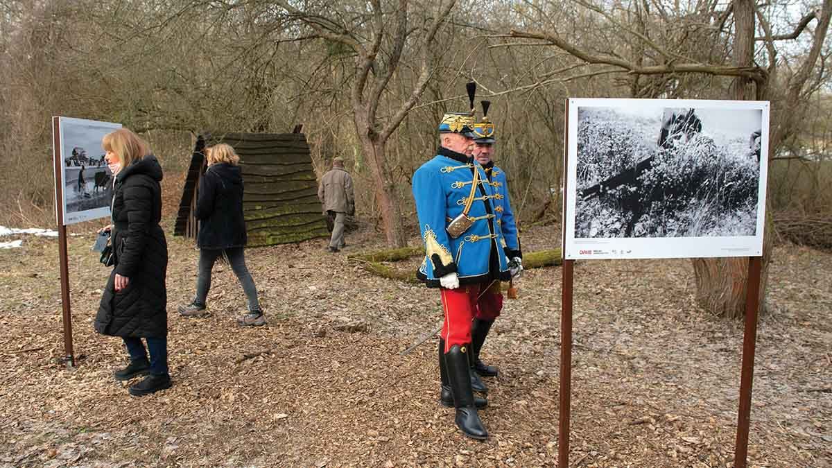 A Vértes véres harcainak emlékére
