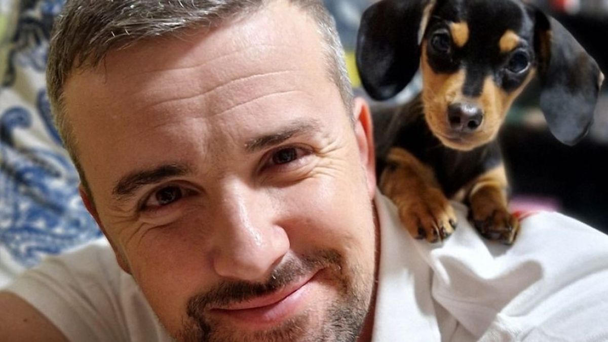 Kutyás képet villantott Jakab Péter - Mandiner