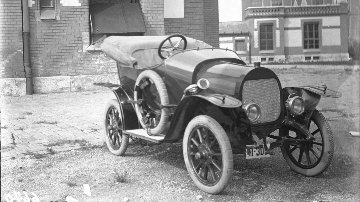 Így néztek ki a legelső magyar rendszámok – GALÉRIA