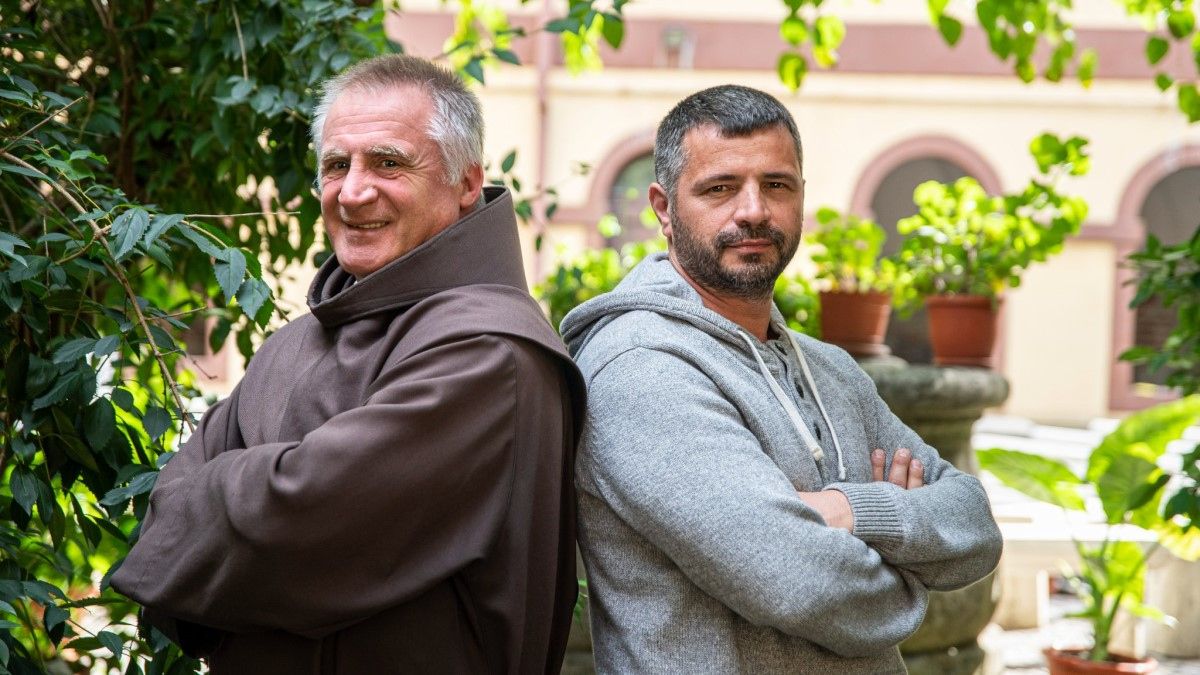 Folytassa a munkát, Csaba testvér!