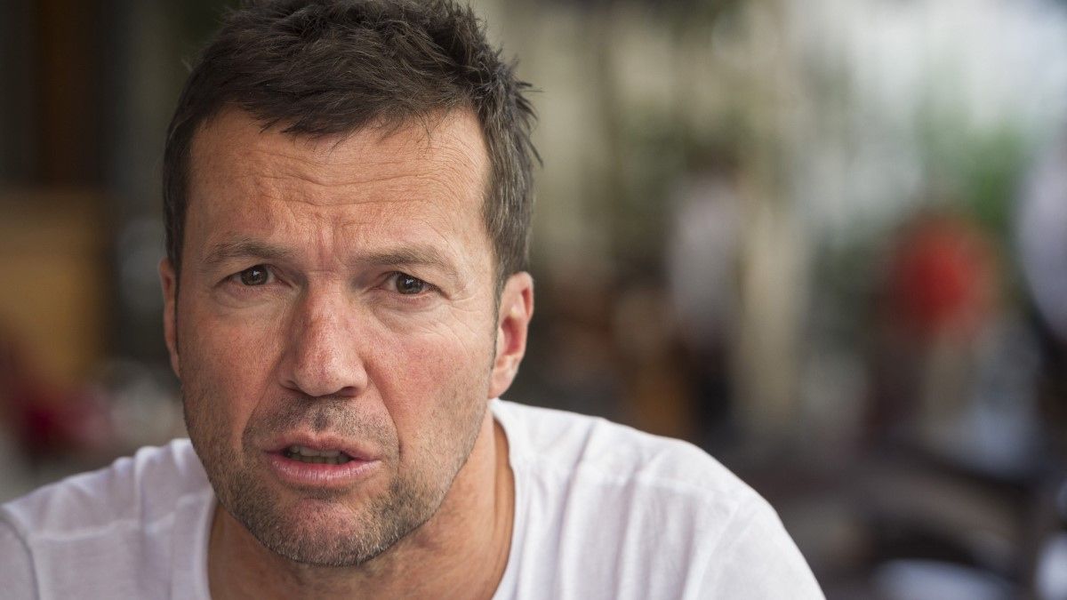 Lothar Matthäus Szijjártó Péter segítségével jutott ki Dubajból