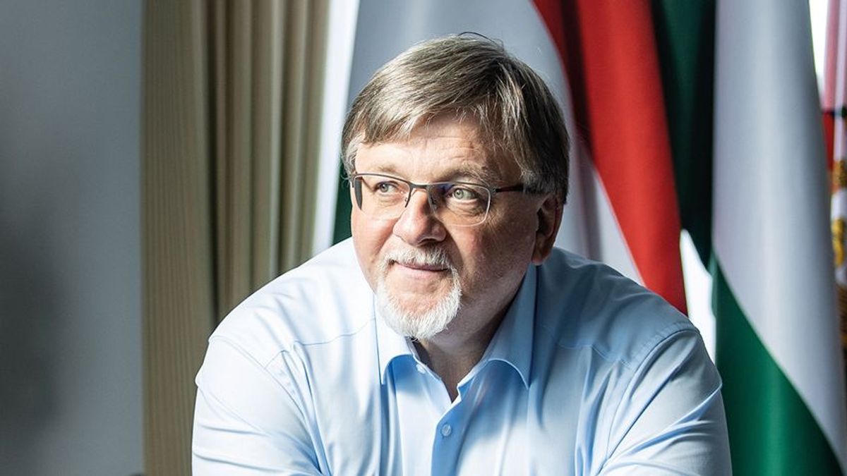 Megtudta a győri polgármester, mennyiért bérlik az Audiját, vissza is adta