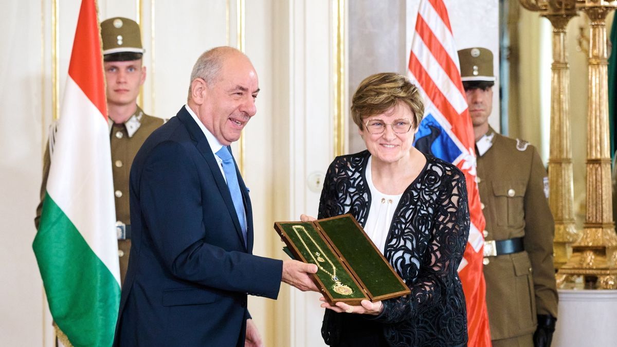 Magyar Corvin-lánc kitüntetést kapott Karikó Katalin és Krausz Ferenc